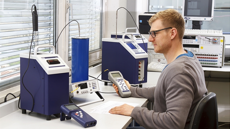 Thermometer calibration – an overview - WIKA blog